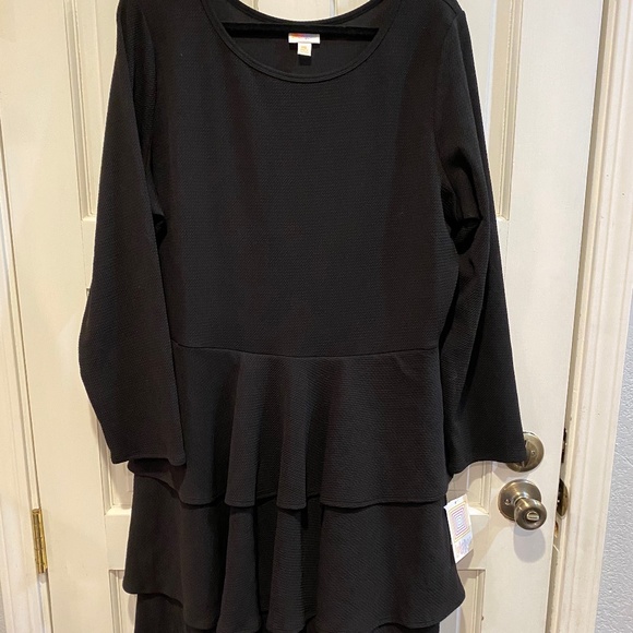 LuLaRoe | Dresses | Lularoe Georgia Dress Womens 3x Solid Black Xxxl T ...